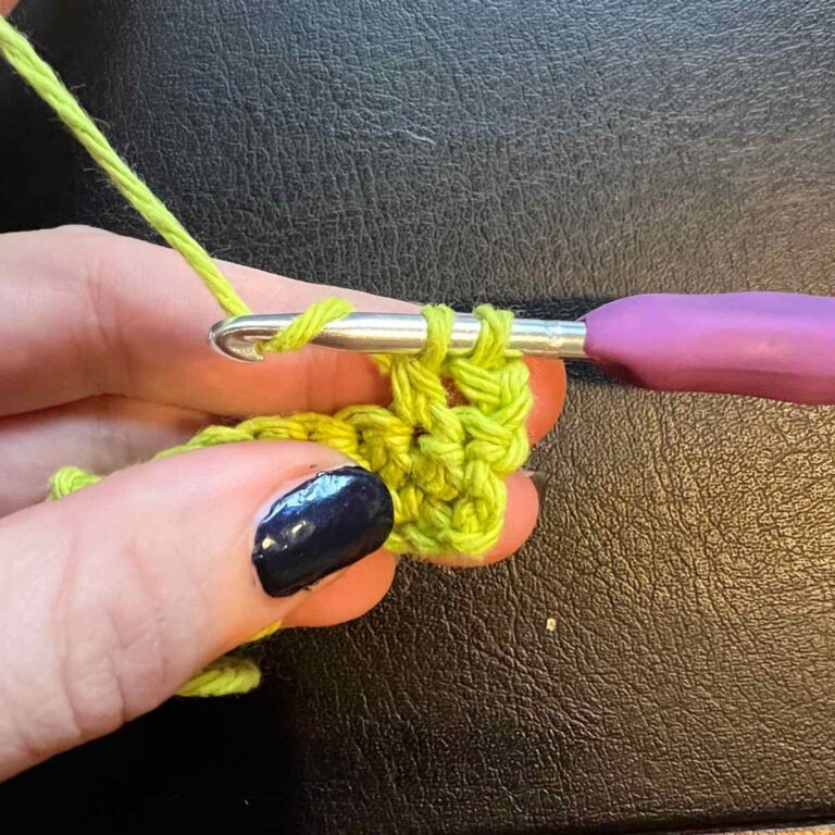 Comparing The Single, Double and Treble Crochet Stitches
