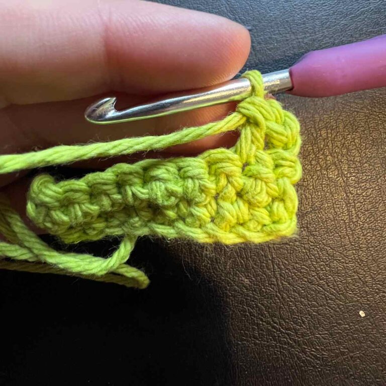 Comparing The Single, Double and Treble Crochet Stitches