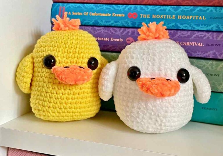 Free Squishy Crochet Chick Pattern - Easy Beginner Amigurumi
