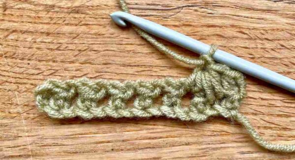 Feather Stitch Granny Square Tutorial - With Lots Of Pictures!